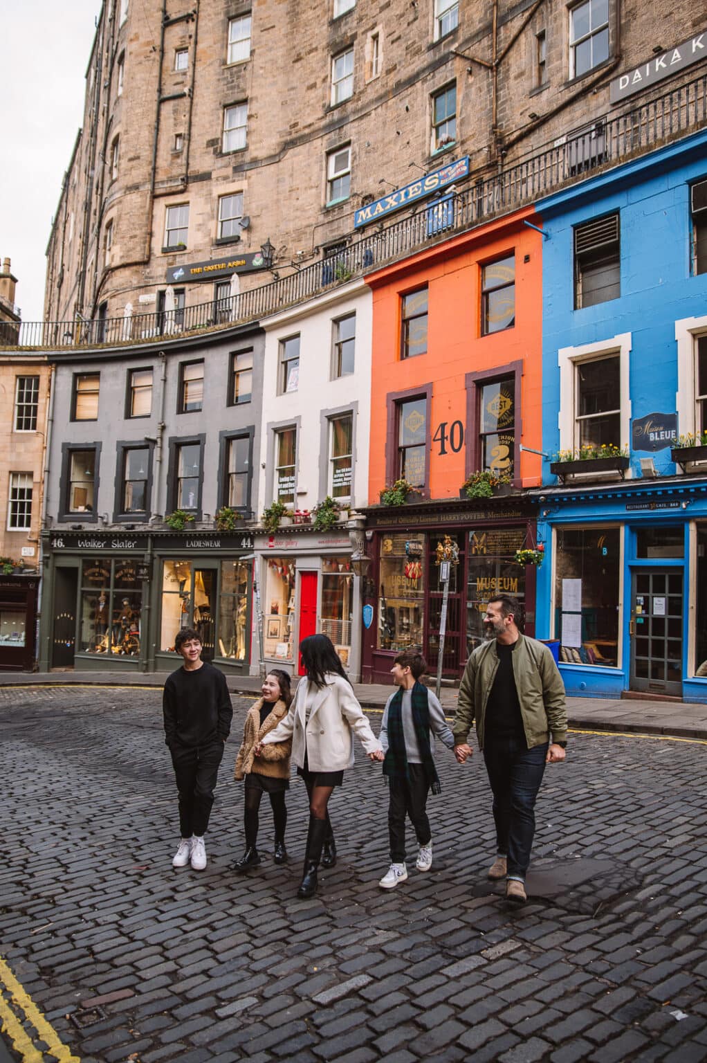 Edinburgh Photo Spots: 17 Breathtaking Locations - Wildling Weddings