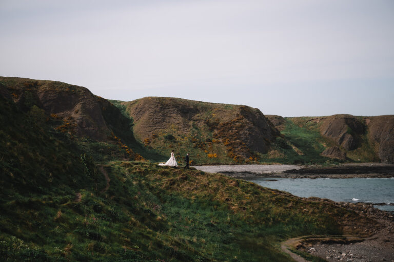 Dunnottar Castle Wedding: Say Your Vows at a Real-Life Game of Thrones ...